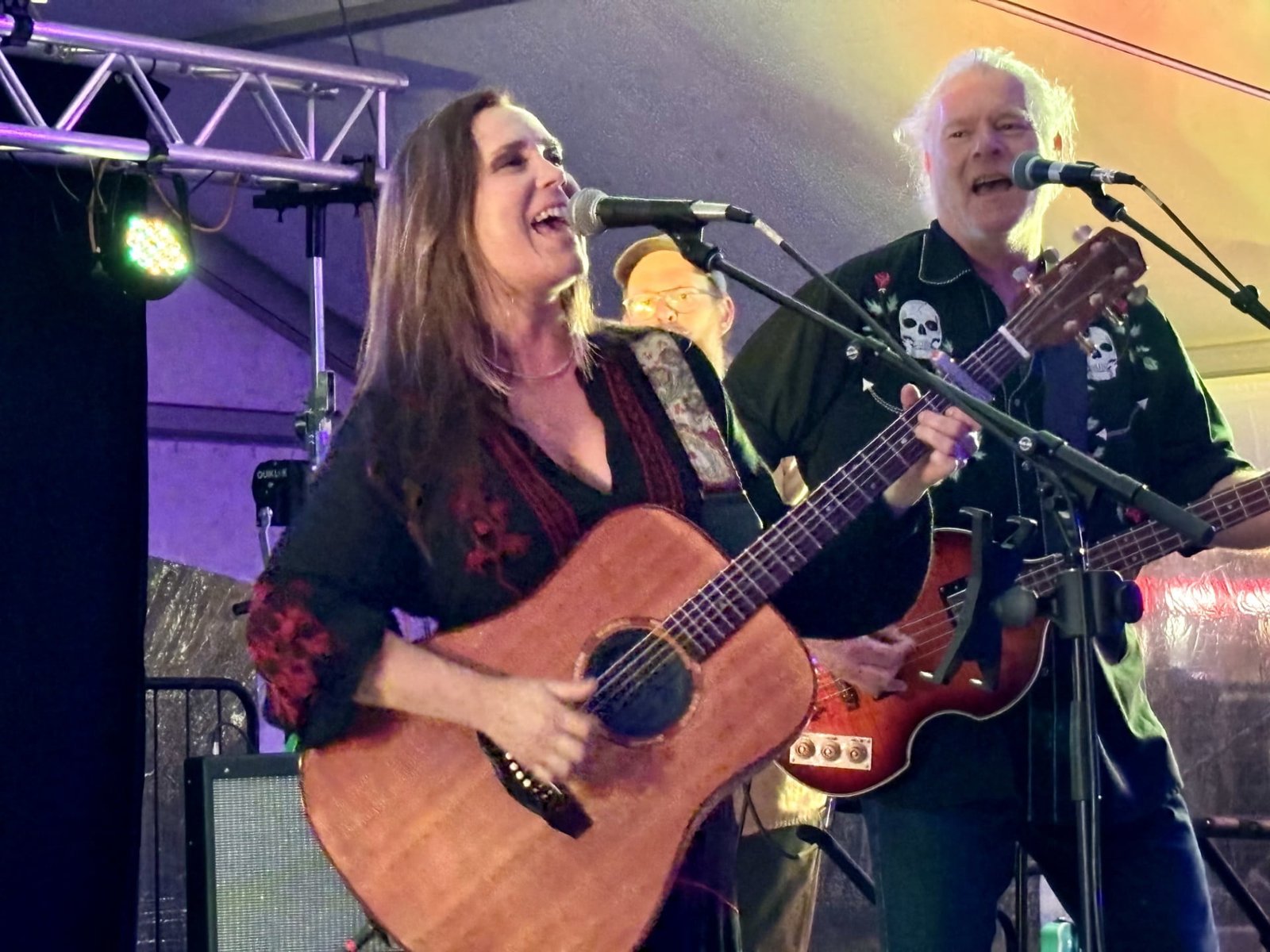 Kids in the Dooryard | River Valley Sun