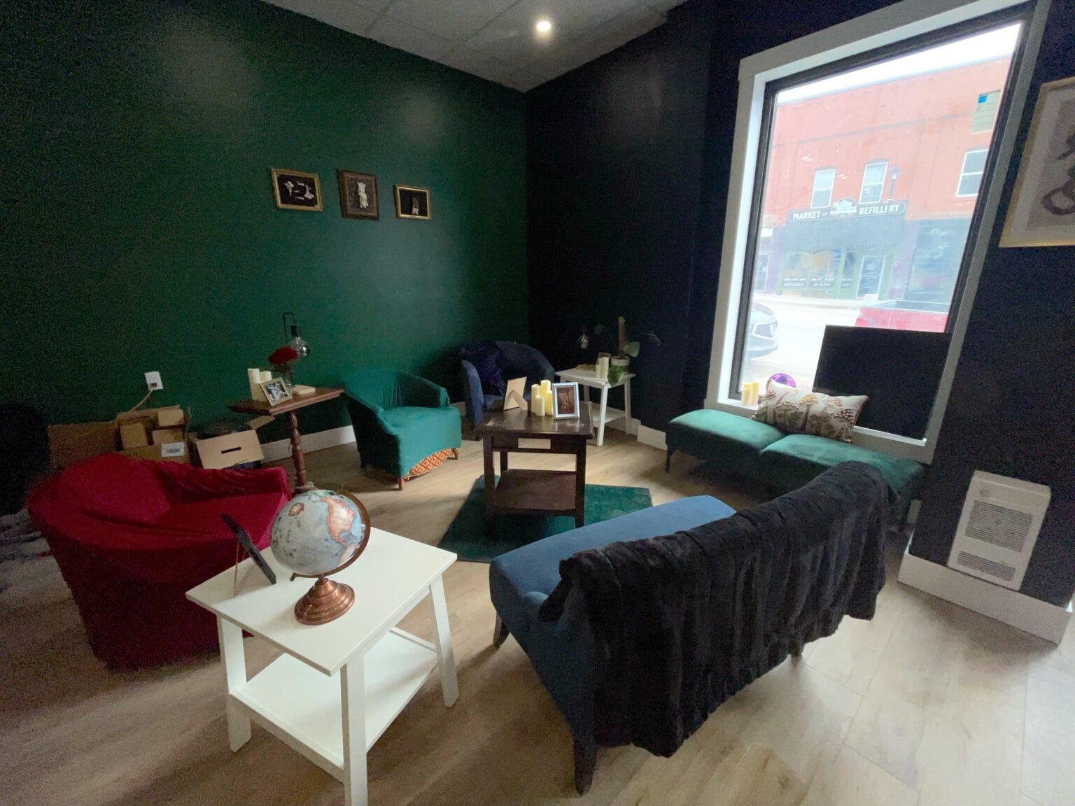 Flourish & Fiction: bookstore opens in Woodstock | River Valley Sun